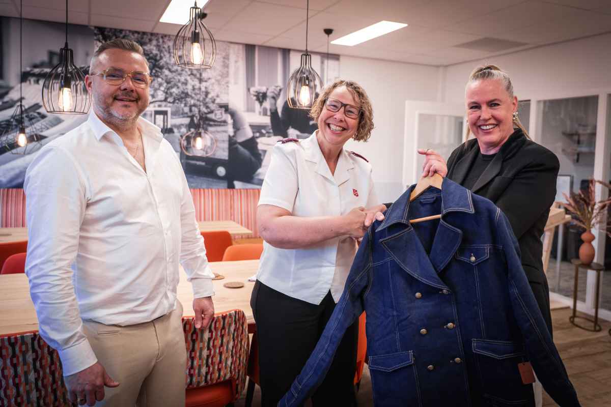 Feestelijke kick-off van de Week van Tweedehands Textiel 2025 - Reshare